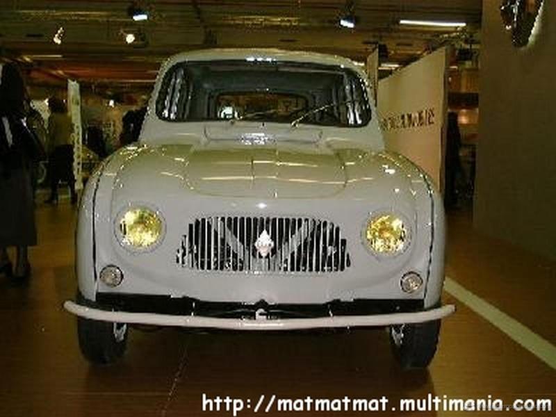 Renault 3: El hermano más humilde, sencillo y desconocido del R4