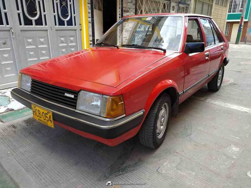 Este es uno de los Mazda 323 más antiguos de Colombia, modelo 1981