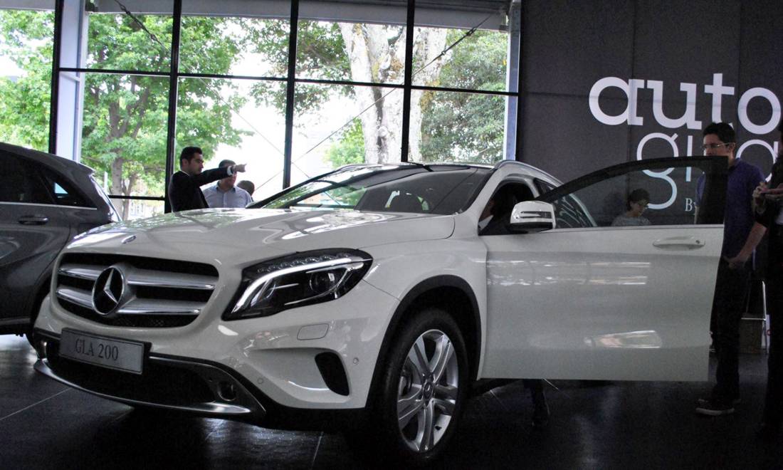 Mercedes-Benz presenta versiones “Essential” en AutoGira Bogotá