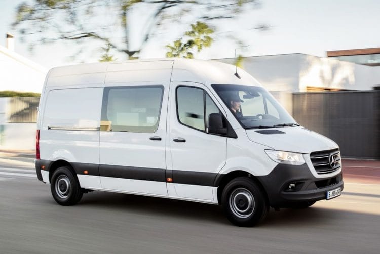 Mercedes-Benz Sprinter 2019: Nueva generación para una van ...
