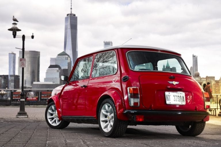 El Mini clásico volvió... en forma de carro eléctrico!