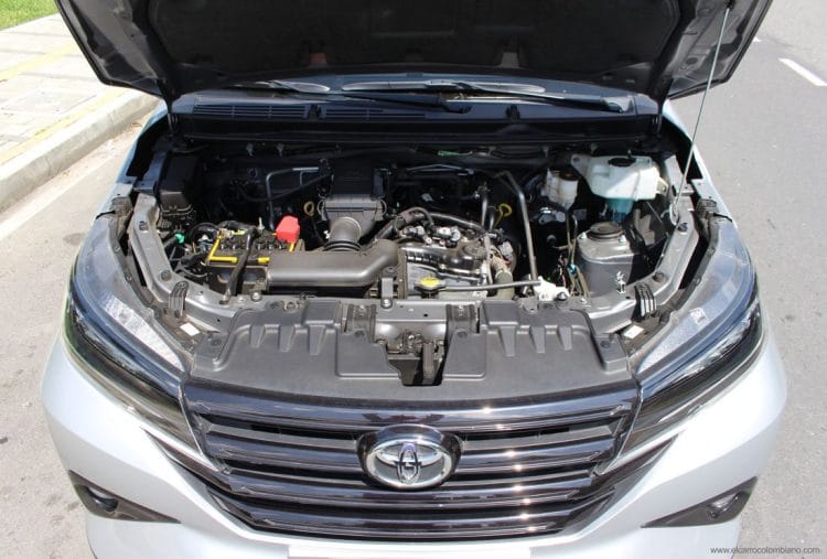 Al volante de la Toyota Rush: ¿Qué tan "Toyota" es esta mini SUV de ...