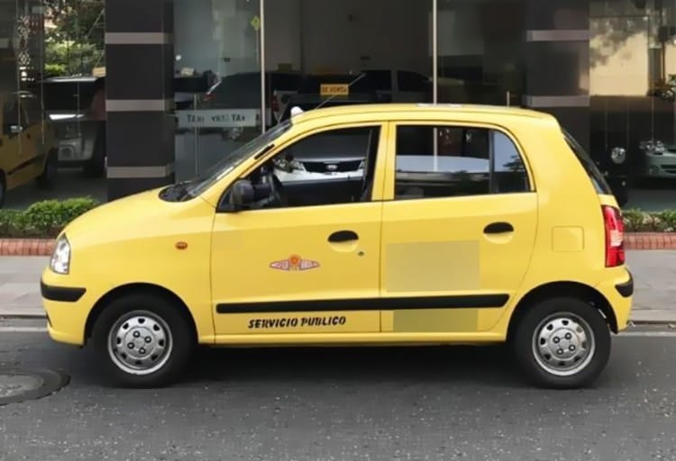 6 décadas de taxis en Colombia: De los gigantes americanos a los 'city ...