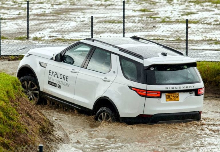 La Pista 4x4 Land Rover regresa con experiencias off-road para grandes ...