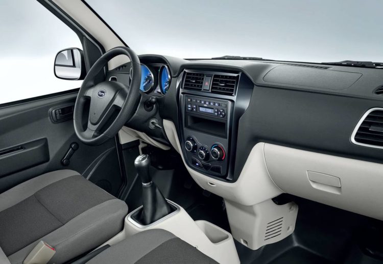 Los utilitarios Chery vuelven a Colombia con la marca Karry ...