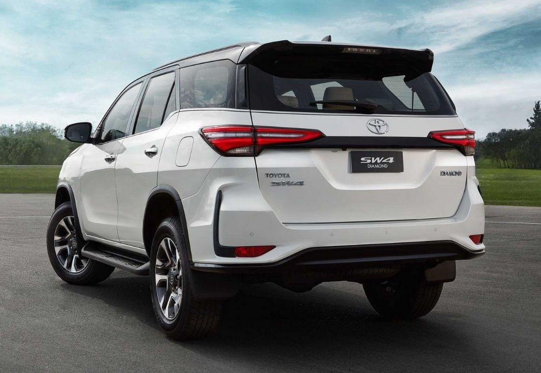 Toyota SW4 Fortuner 2022 debuta en Sudamérica con la versión Diamond