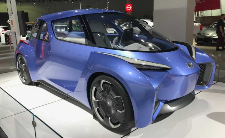 Toyota Rhombus: el curioso eléctrico pensado en la generación de los 90's