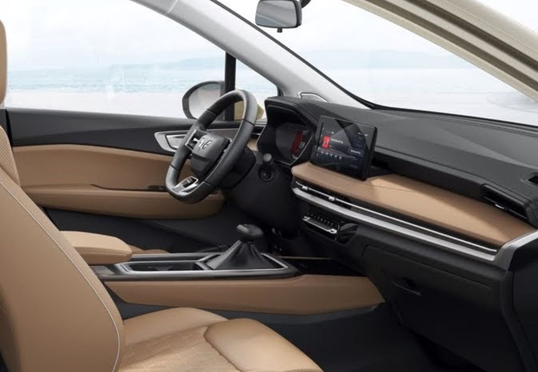 Wuling Jiachen es la nueva minivan de GM y SAIC, y será un modelo global
