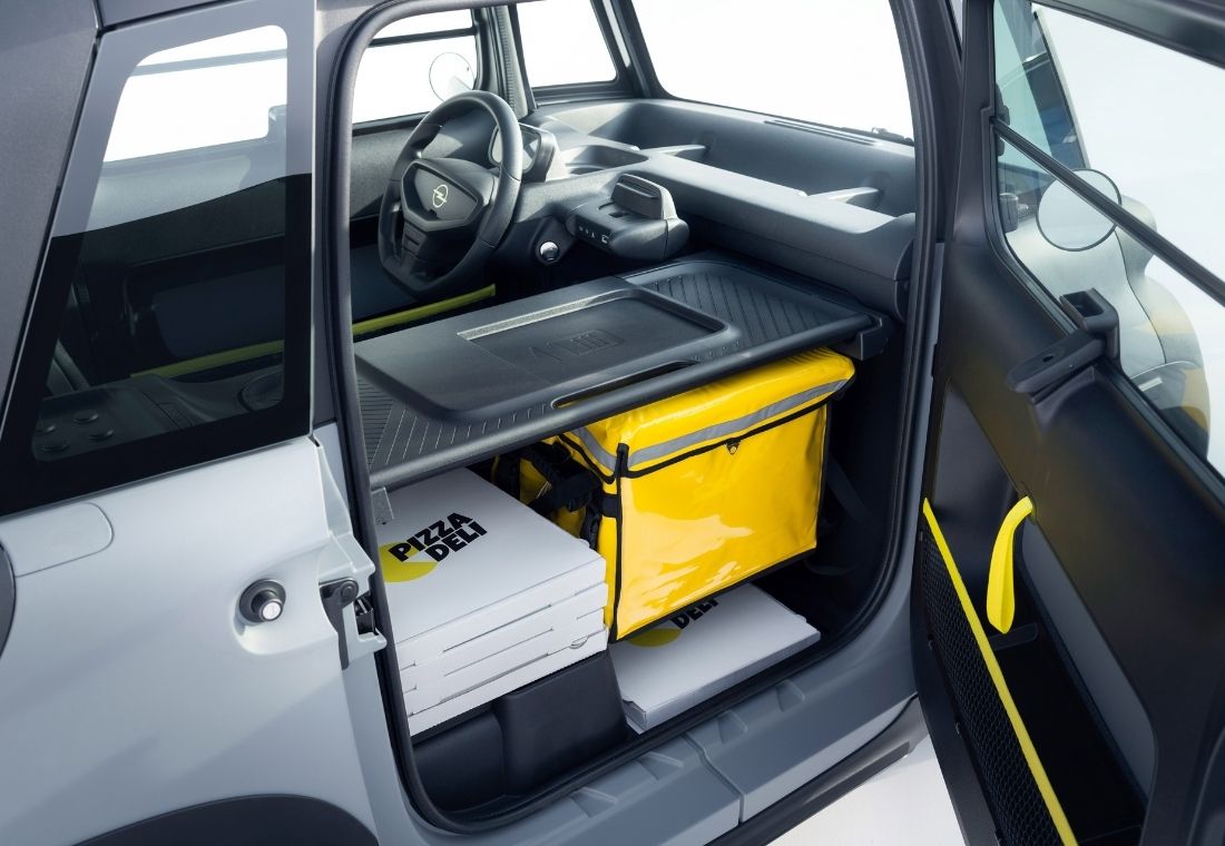 Opel Rock e-Cargo, es la versión de trabajo del mini auto urbano eléctrico