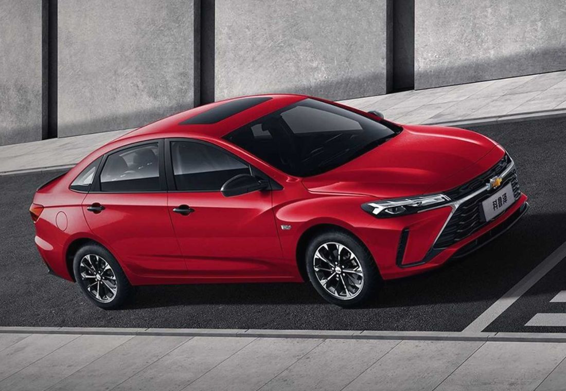 Chevrolet Monza 2023: el sedán se vuelve híbrido en su nueva actualización