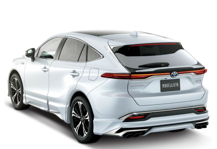 Este Toyota Harrier PHEV preparado por Modellista llama aún más la atención
