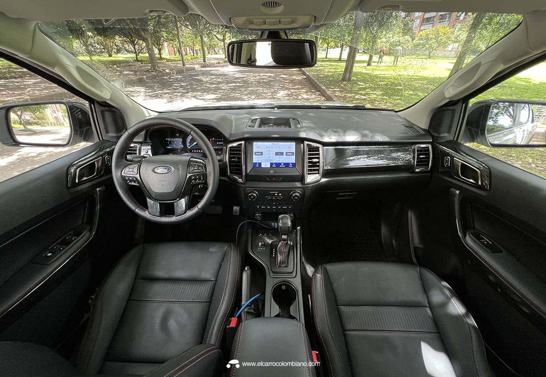 Ford Ranger FX4 ¿solo pinta 'off-road'?: lo averigüamos (+VIDEO)