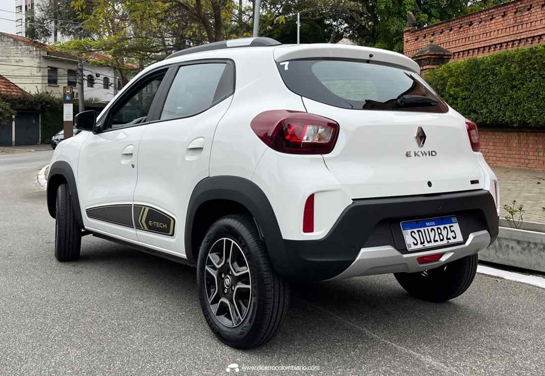 Renault Kwid E-Tech eléctrico, lo probamos y es el mejor Kwid de todos