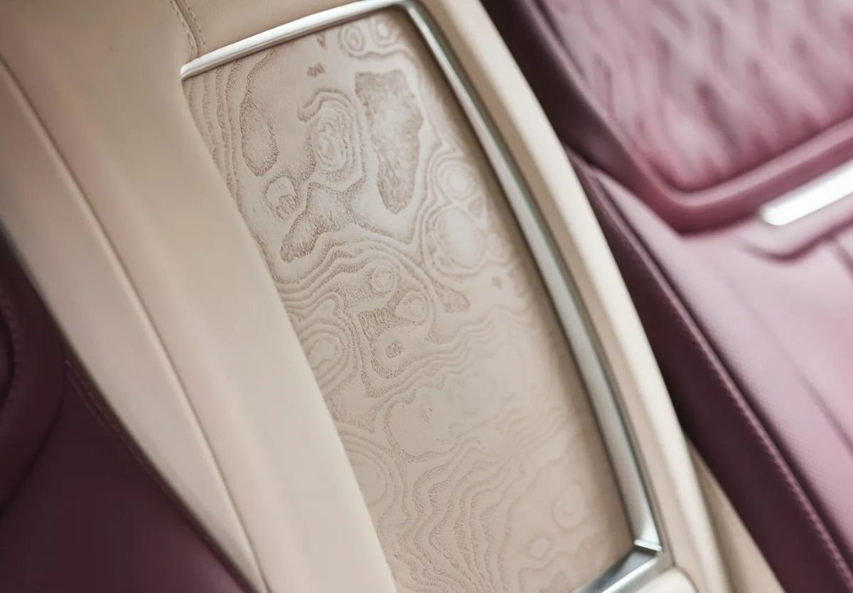 Range Rover SV Carmel Edition 2024 viste de alta moda y elegancia al ...