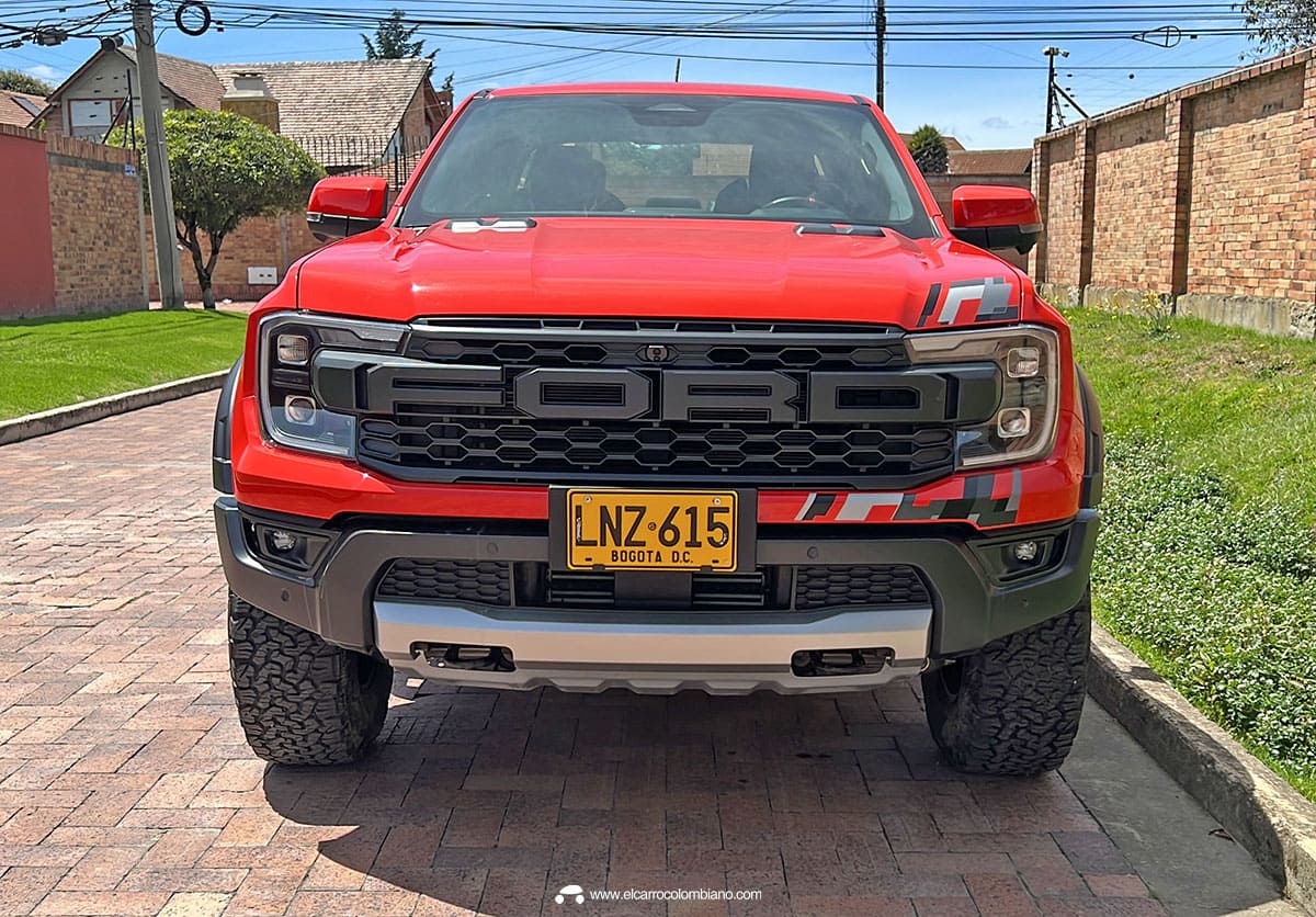 Ford Ranger Raptor 2023, a prueba: ¿puede ser la "bestia" off-road ...