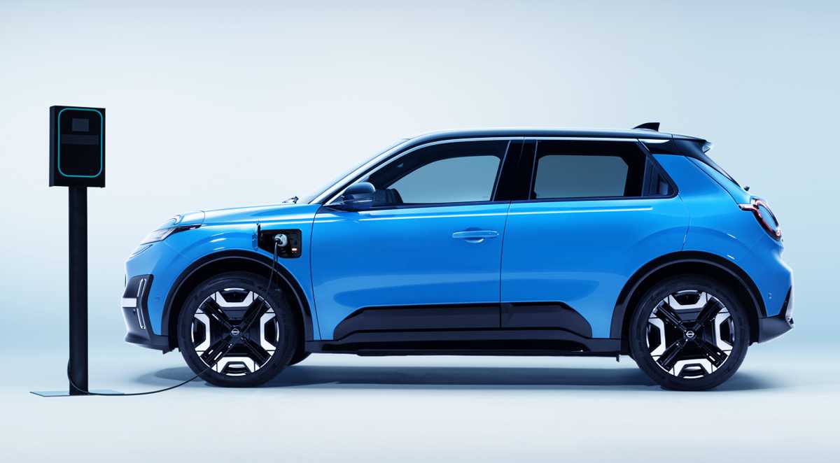 El nuevo Nissan March eléctrico ya está a la venta: un Renault japonés ...