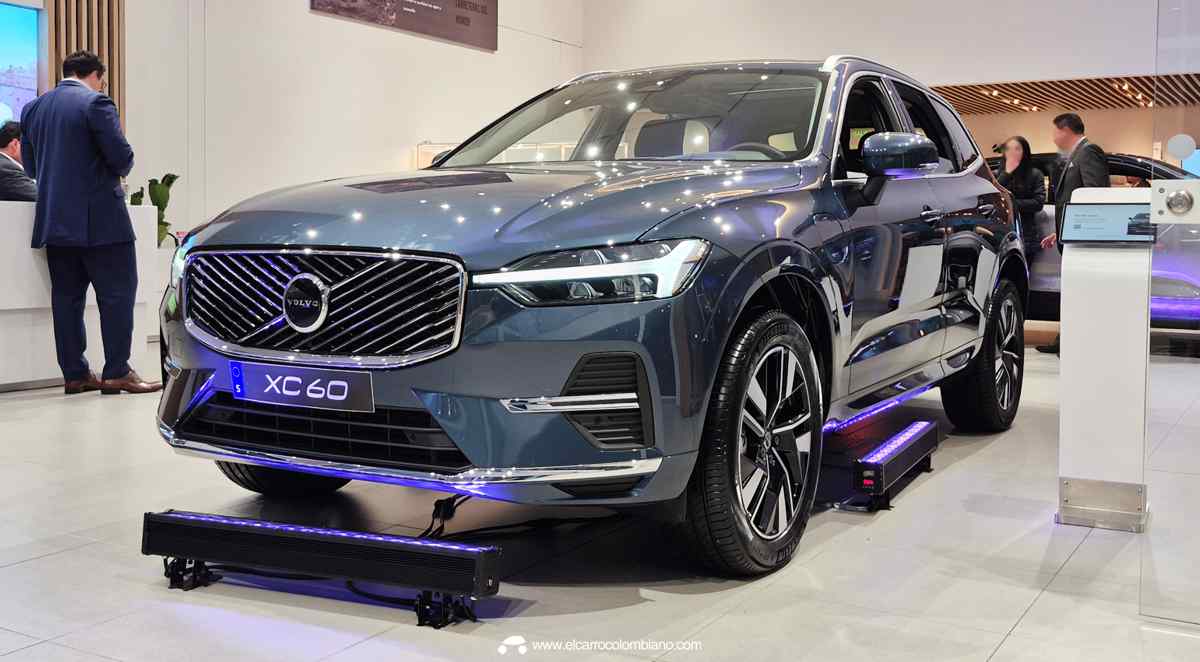 Volvo XC60 2026 llega a Colombia con nuevo diseño y más tecnología ...